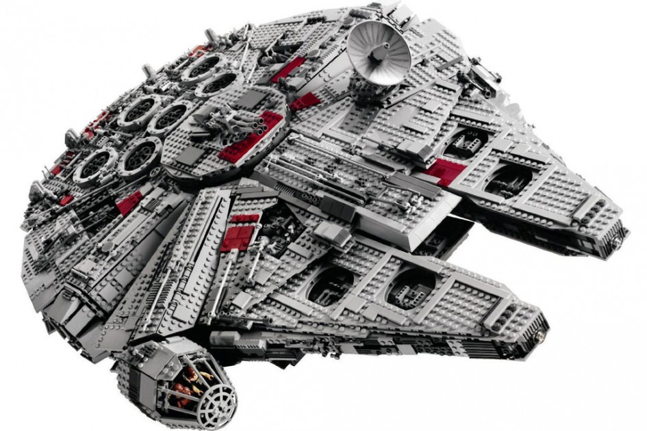 „Conan“: Harrison Ford signiert Lego Star Wars UCS Millennium Falcon ...