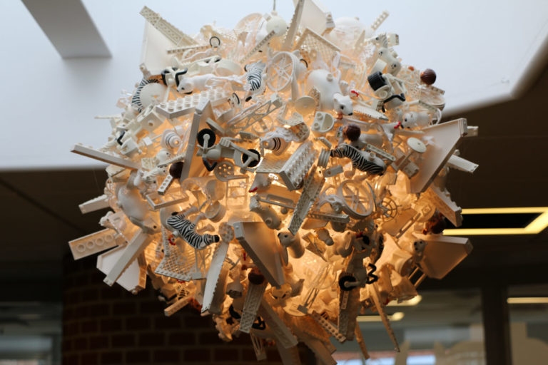 LEGO Fabrik Rundgang in Billund: So werden LEGO Steine gefertigt ...