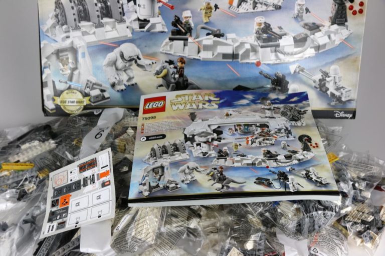 Lego Star Wars Assault on Hoth: Unboxing Set 75098 - zusammengebaut