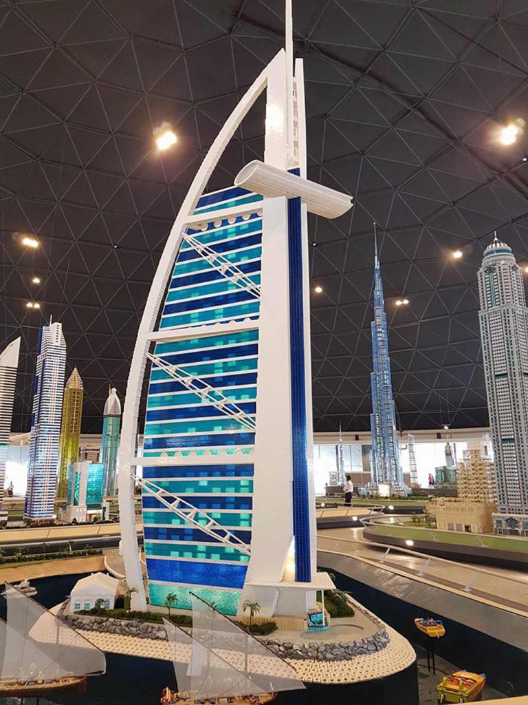 LEGOLAND Dubai Eröffnung: Miniland – viele Bilder vom Burj Khalifa und ...