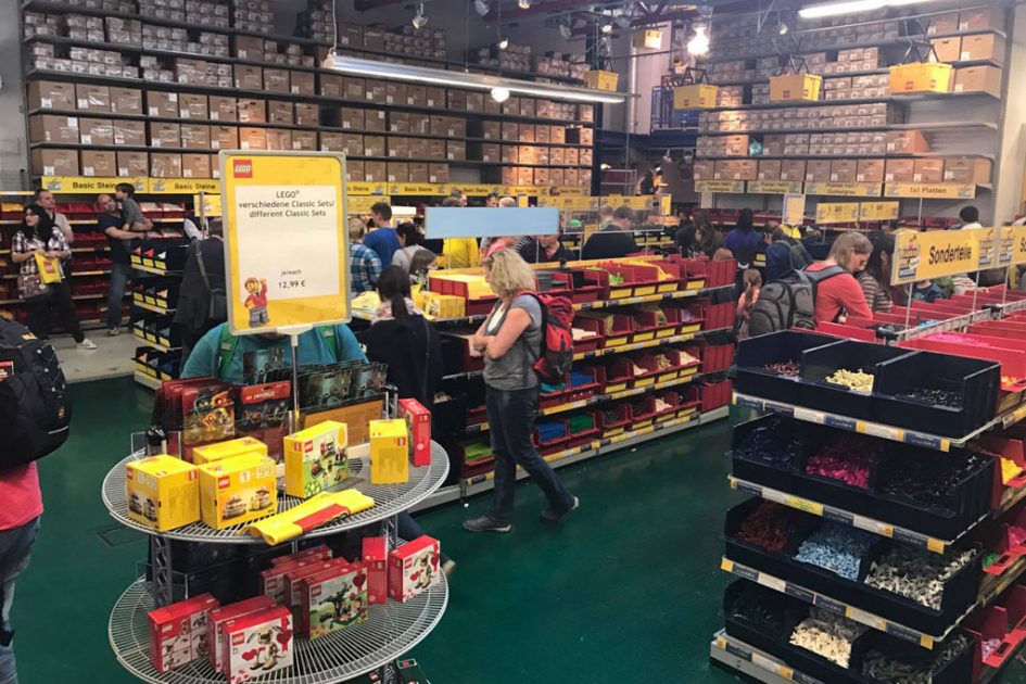 LEGOLAND Deutschland: LEGO Fabrik mit neuen Teilen zur Saisoneröffnung ...