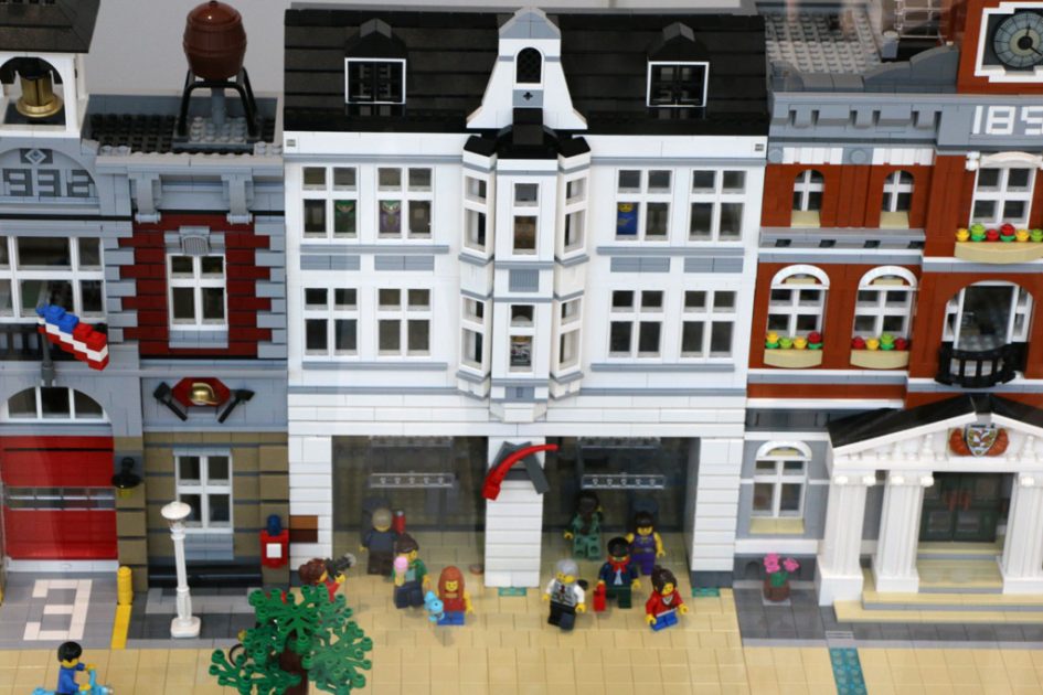 LEGO Modular Building 2019: Was darf es sein? - zusammengebaut