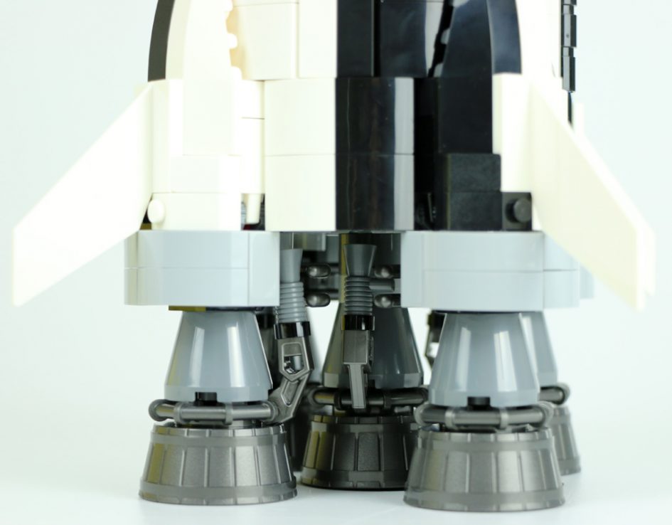 LEGO Ideas NASA Apollo Saturn V 21309: Rakete in Kürze startklar ...