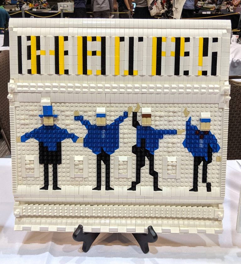 Beatles Album Cover aus LEGO Steinen: Hitverdächtig! - zusammengebaut