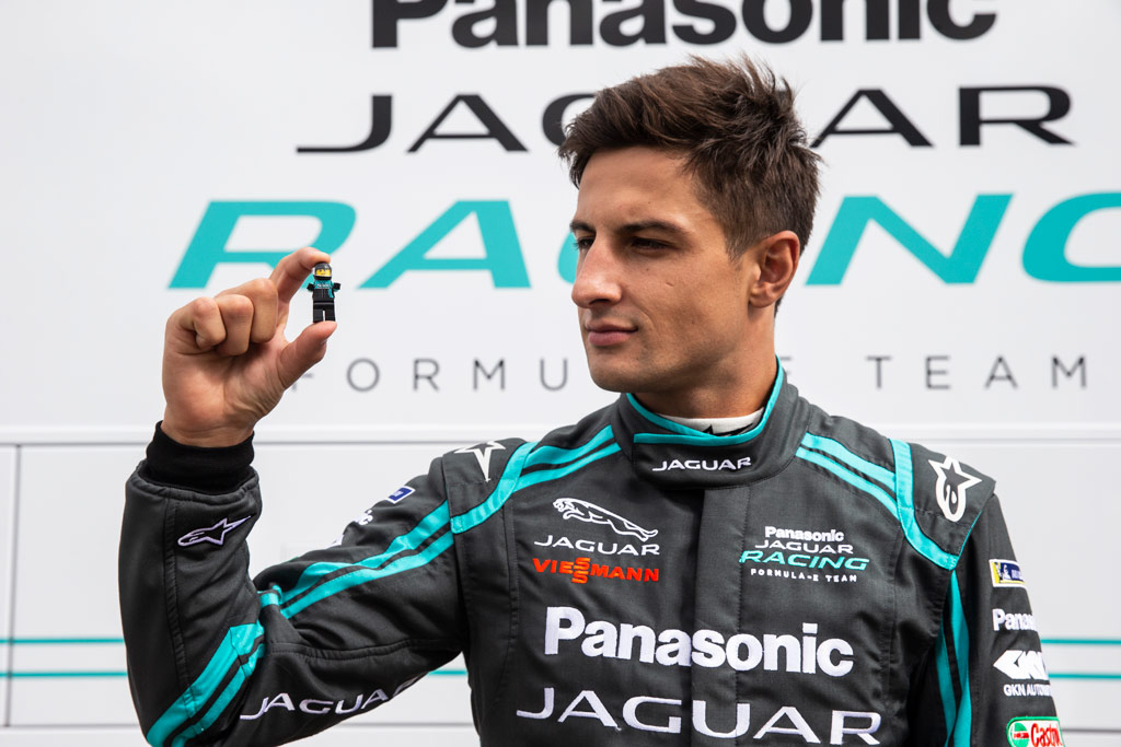 LEGO Speed Champions 76898 Formula E Panasonic Jaguar Set offiziell ...