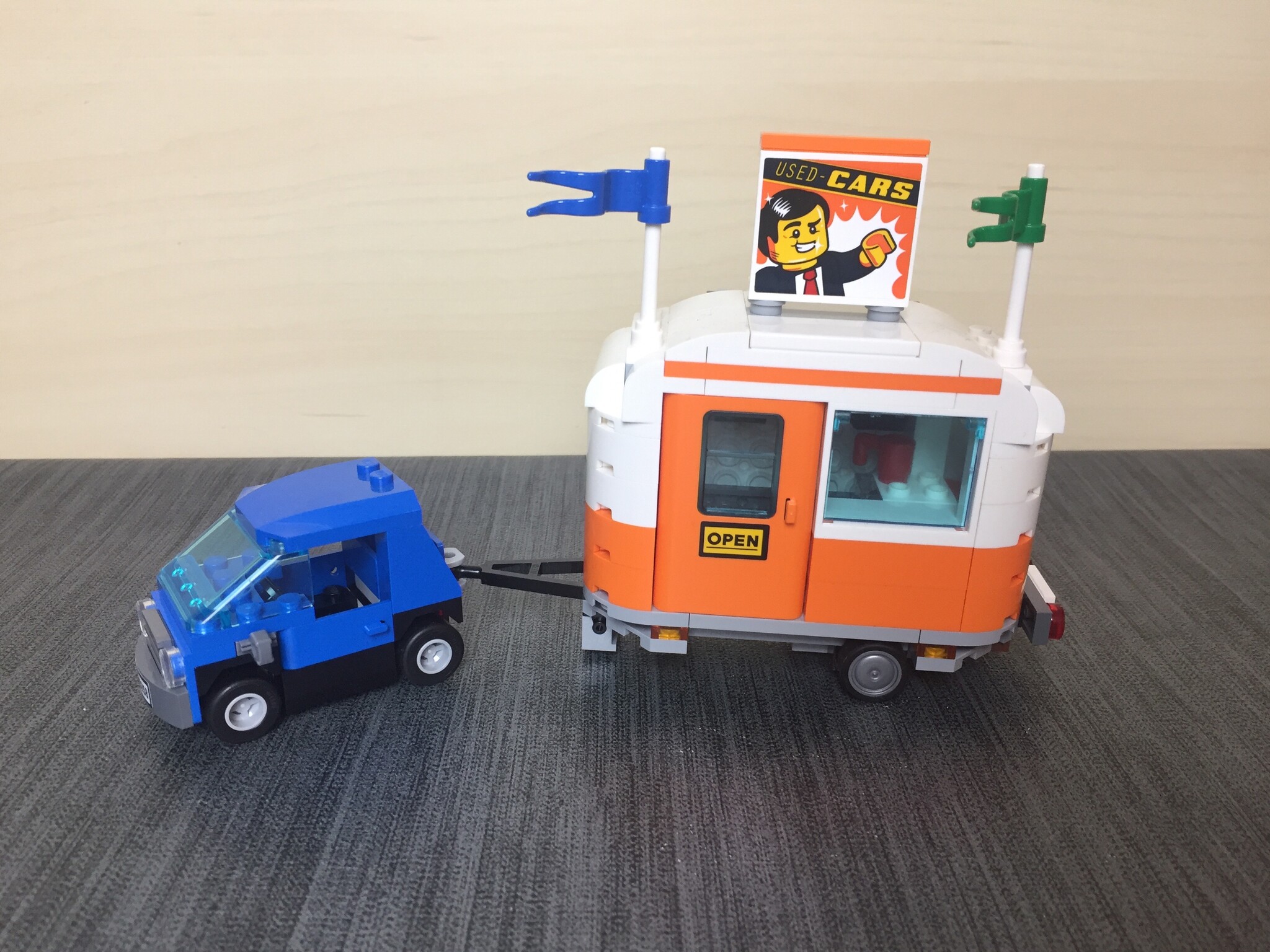 LEGO City 60258 Tuning-Werkstatt im Review - zusammengebaut