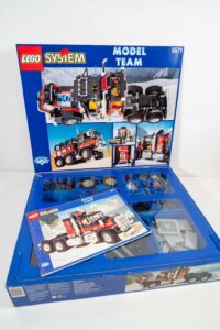 LEGO 5571 Model Team Giant Truck im Classic Review - zusammengebaut