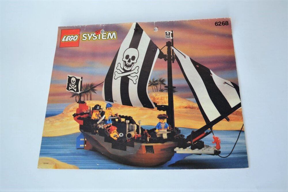 LEGO Pirates 6268 Renegade Runner im Classic Review - zusammengebaut