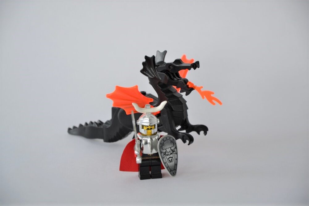 LEGO Knights Kingdom 4818 Drachenreiter im Classic Review - zusammengebaut