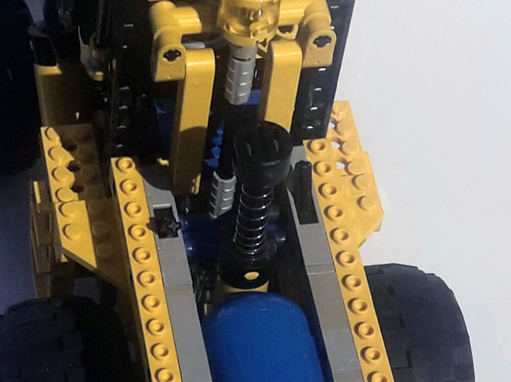 LEGO Technic 8464 Pneumatik Radlader im Classic Review - zusammengebaut