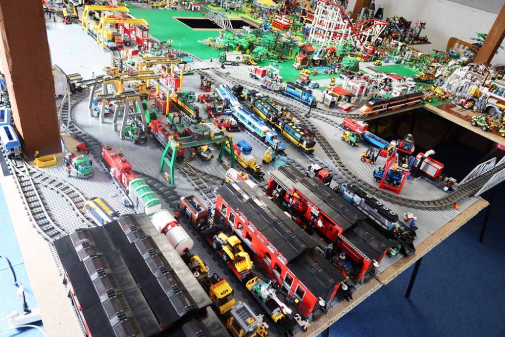 Zweites LEGO Stadtgespräch: Bricks go Wild stellen ihre Wild City vor ...