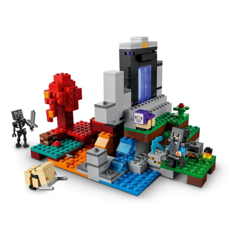 LEGO Minecraft Sommer 2021 Neuheiten in der Übersicht - zusammengebaut