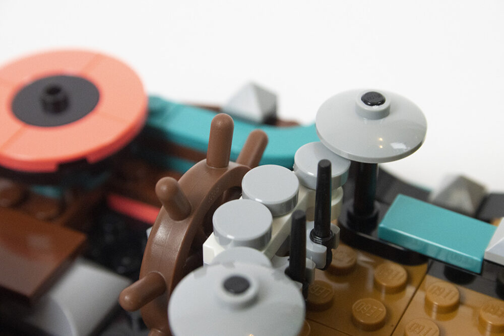 LEGO Vidiyo 43114 Punk Pirate Ship im Review - zusammengebaut