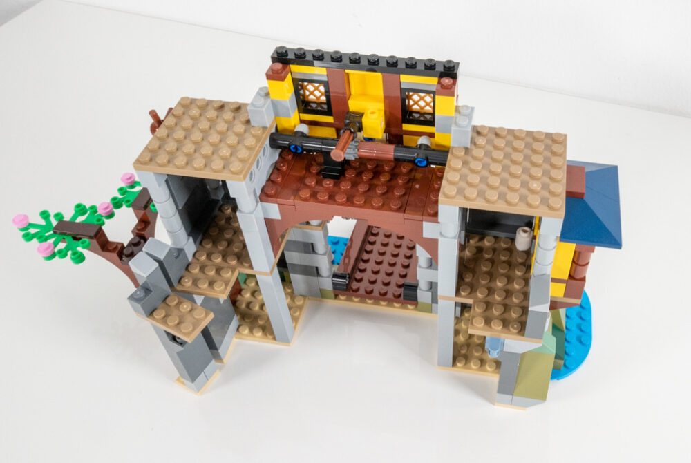 LEGO Creator 31120 Mittelalterliche Burg im Review - zusammengebaut