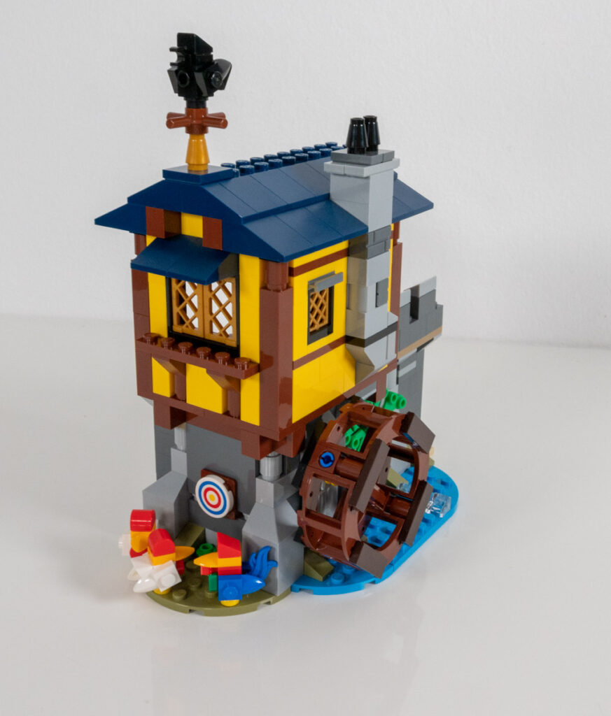 LEGO Creator 31120 Mittelalterliche Burg im Review - zusammengebaut