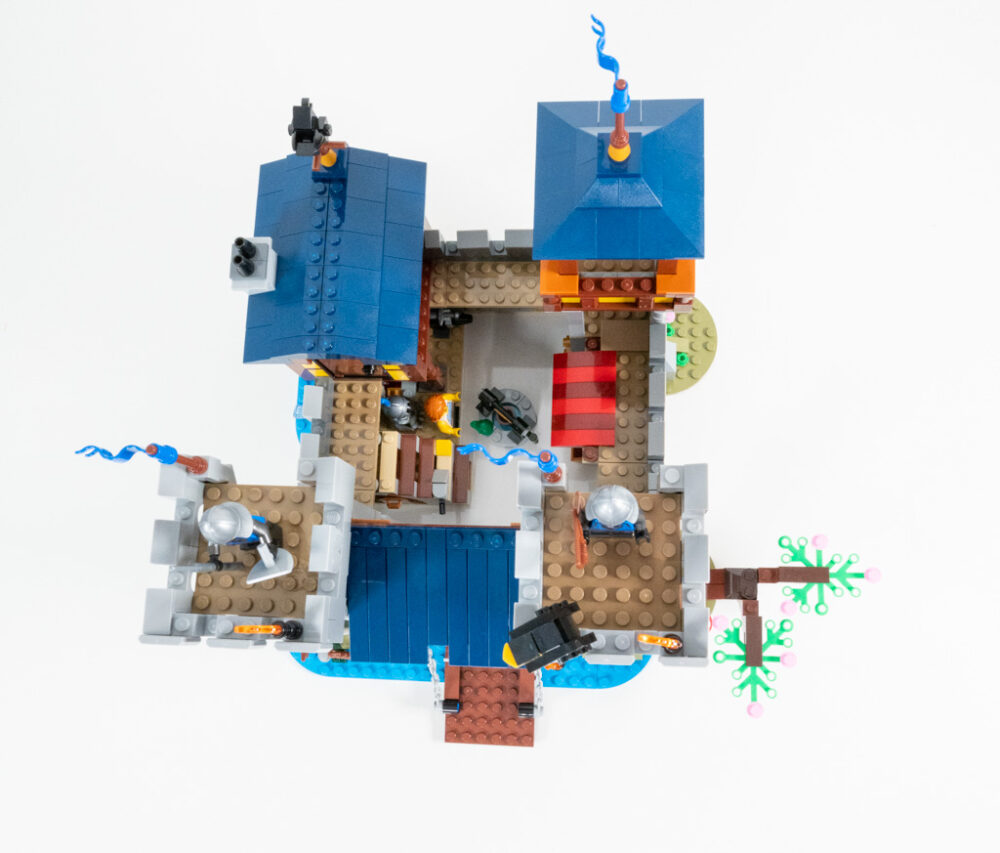 LEGO Creator 31120 Mittelalterliche Burg im Review - zusammengebaut