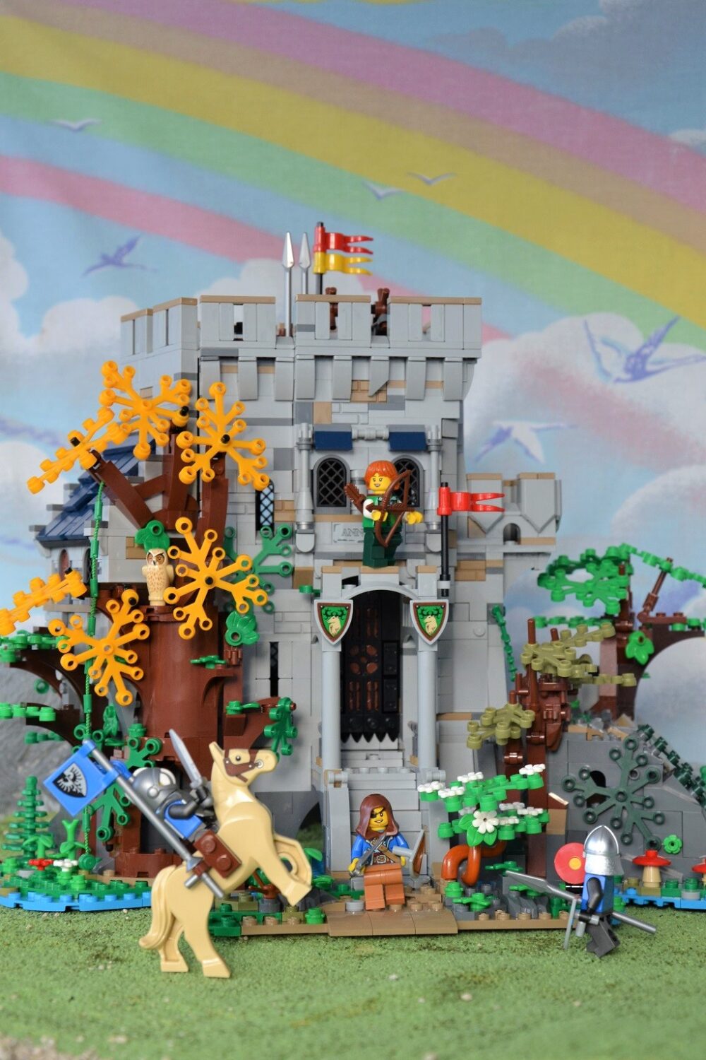 LEGO BrickLink Castle in the Forest im Review - zusammengebaut