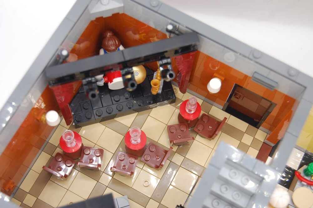 LEGO Icons 10312 Jazzclub im Review: Das Modular Building 2023 ...