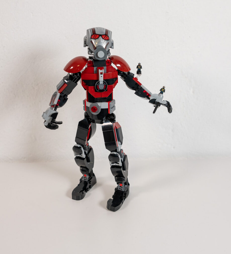 LEGO Marvel 76256 Ant-Man Baufigur im Review! - zusammengebaut