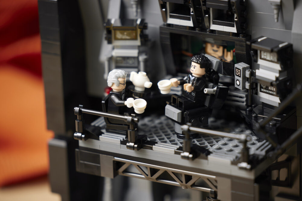 LEGO Batman 76252 Batcave Shadowbox neu erhältlich – doch besser warten ...