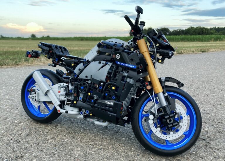 LEGO Technic 42159 Yamaha MT-10SP im Review - zusammengebaut