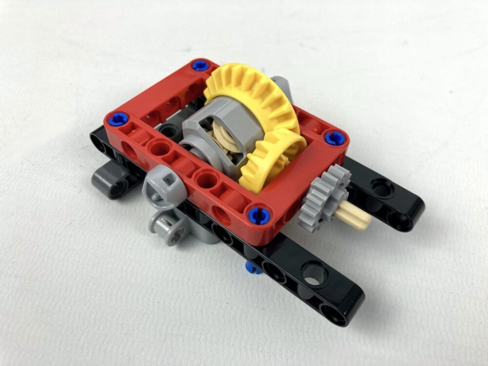 LEGO Technic 42160 Audi RS Q e-tron im Review - zusammengebaut
