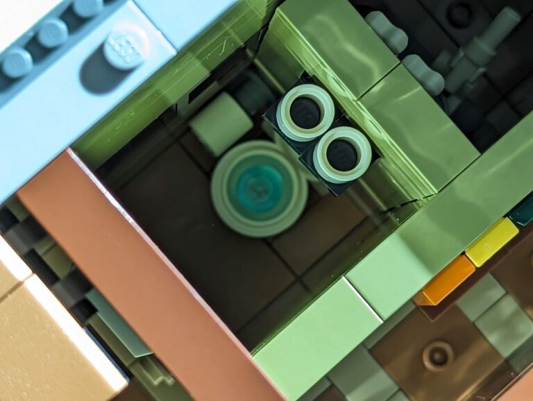 LEGO 10326 Museum im Review: Neues Modular Building 2024! - zusammengebaut