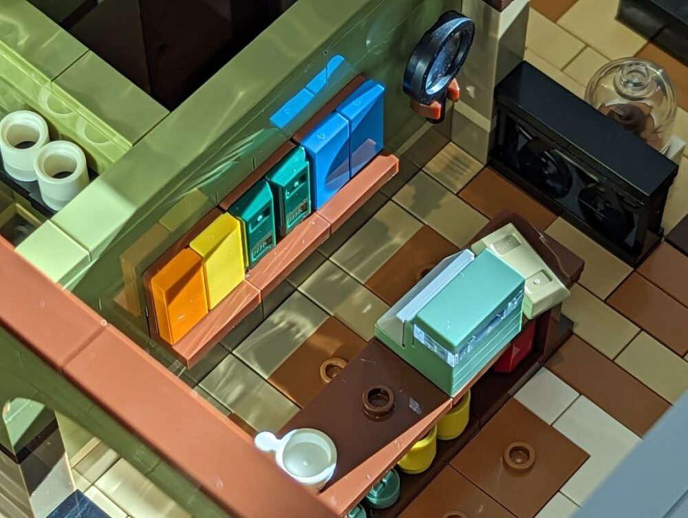 LEGO 10326 Museum im Review: Neues Modular Building 2024! - zusammengebaut