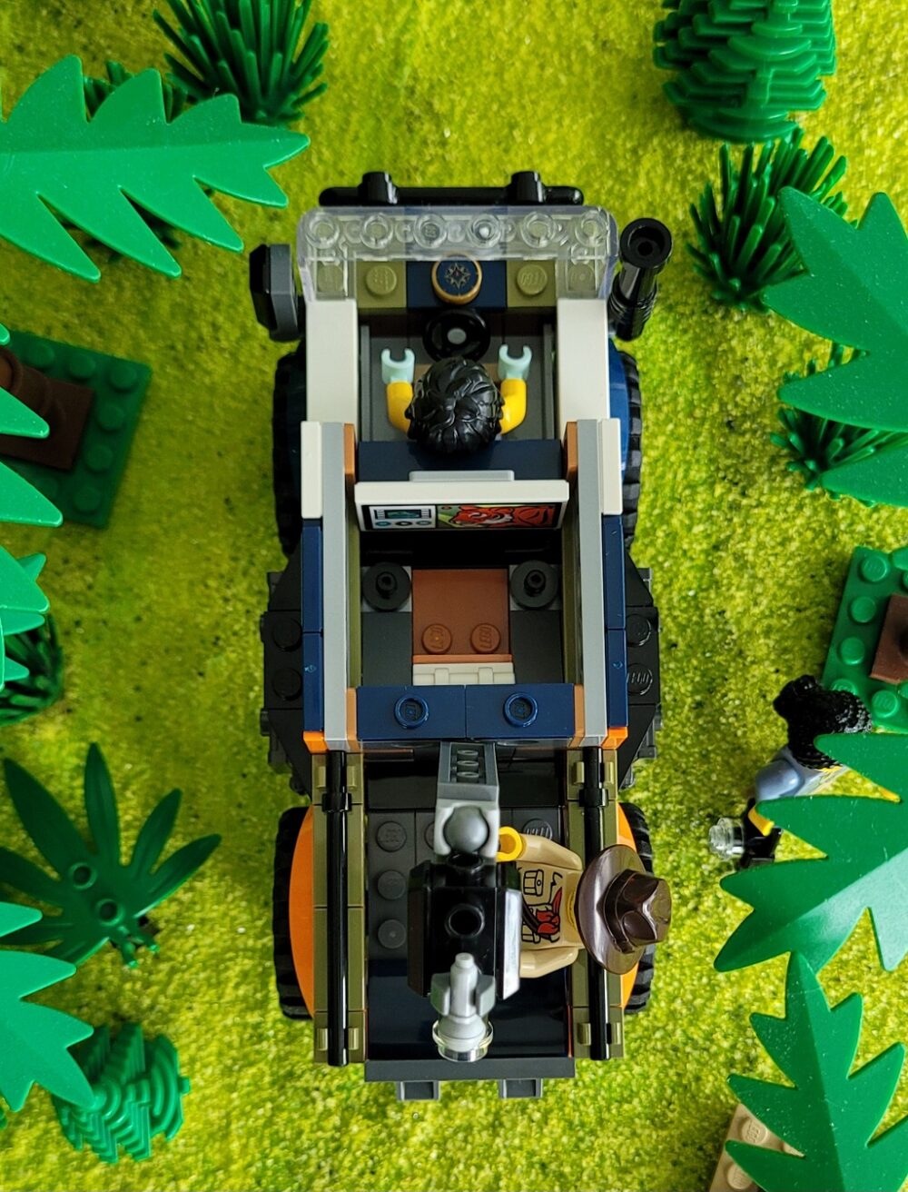 LEGO City 60426 Dschungelforscher-Truck im Review - zusammengebaut